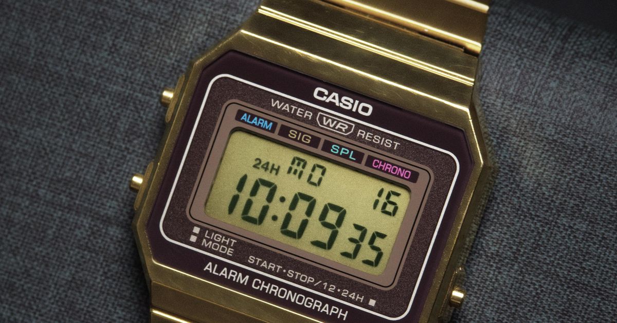 Casio A700WEG-9AEF | WatchCrunch