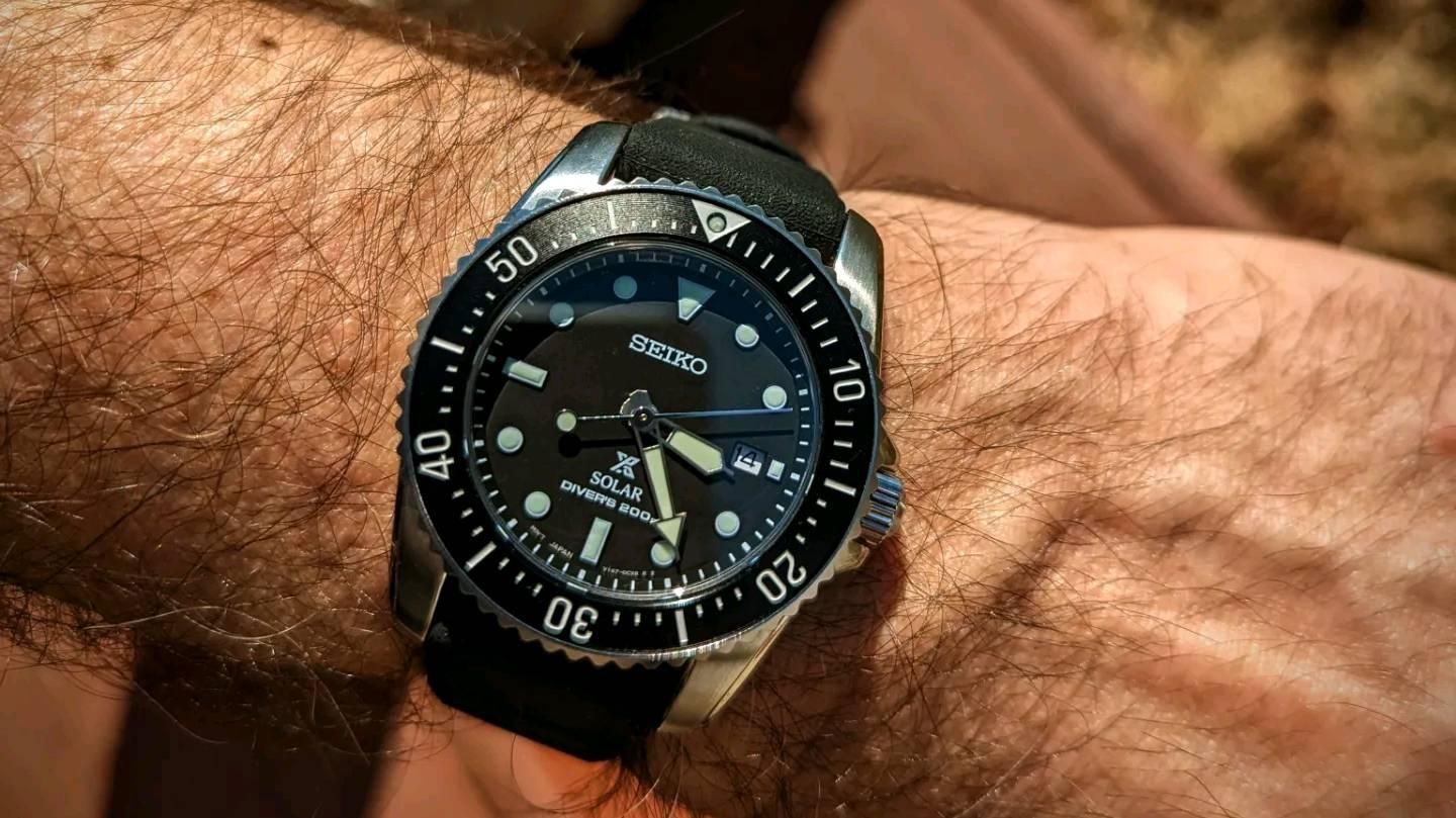 SEIKO SNE573 | WatchCrunch