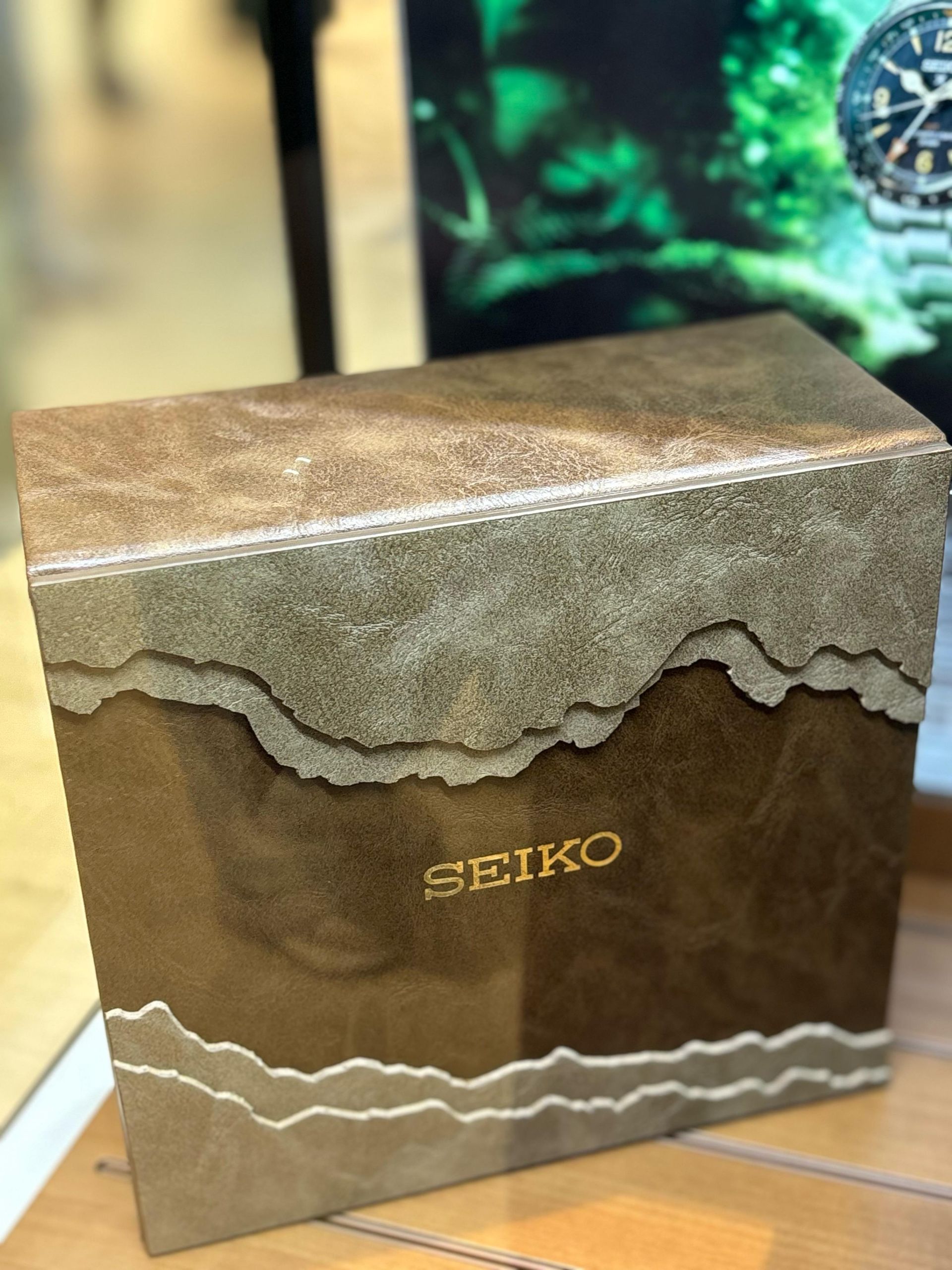 Alpinist Limited Edition😎 | WatchCrunch