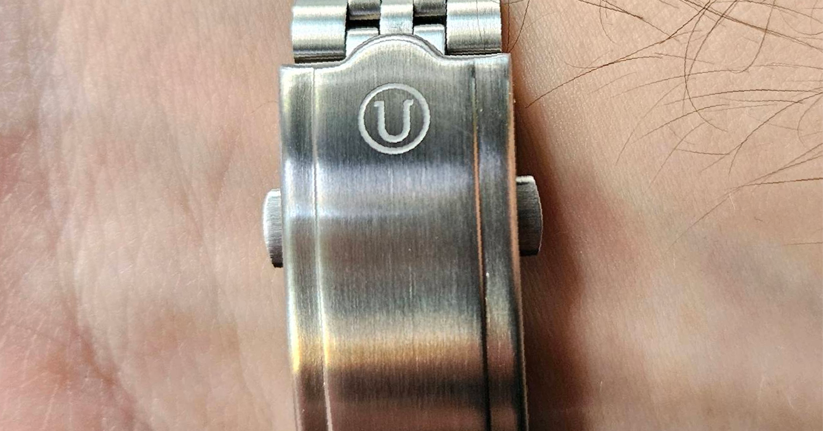 A small review of Uncle Seiko Double Button Milled Z199 Clasp | WatchCrunch