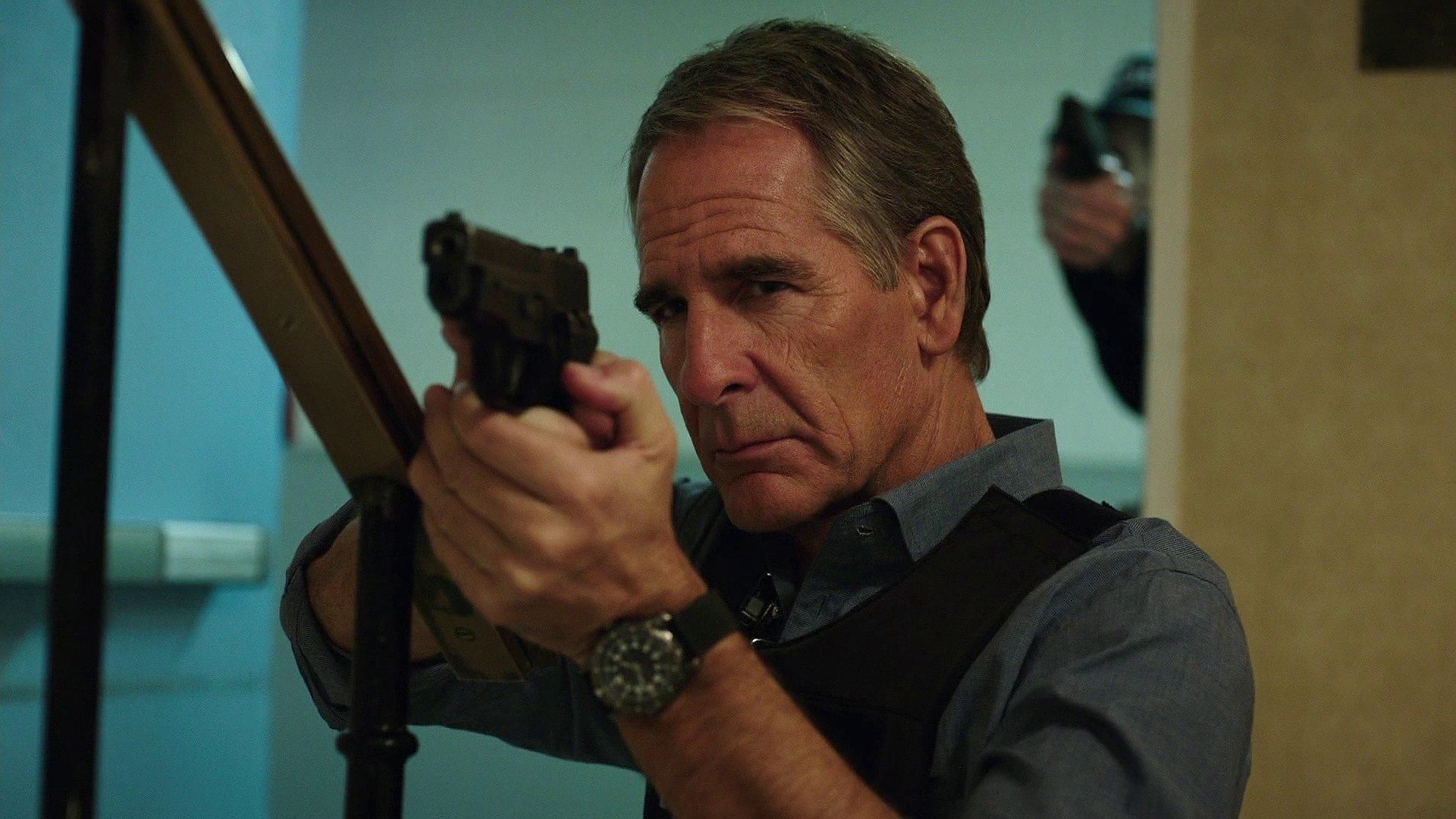 Scott Bakula’s (NCIS Special Agent Dwayne Pride) watches in NCIS New ...