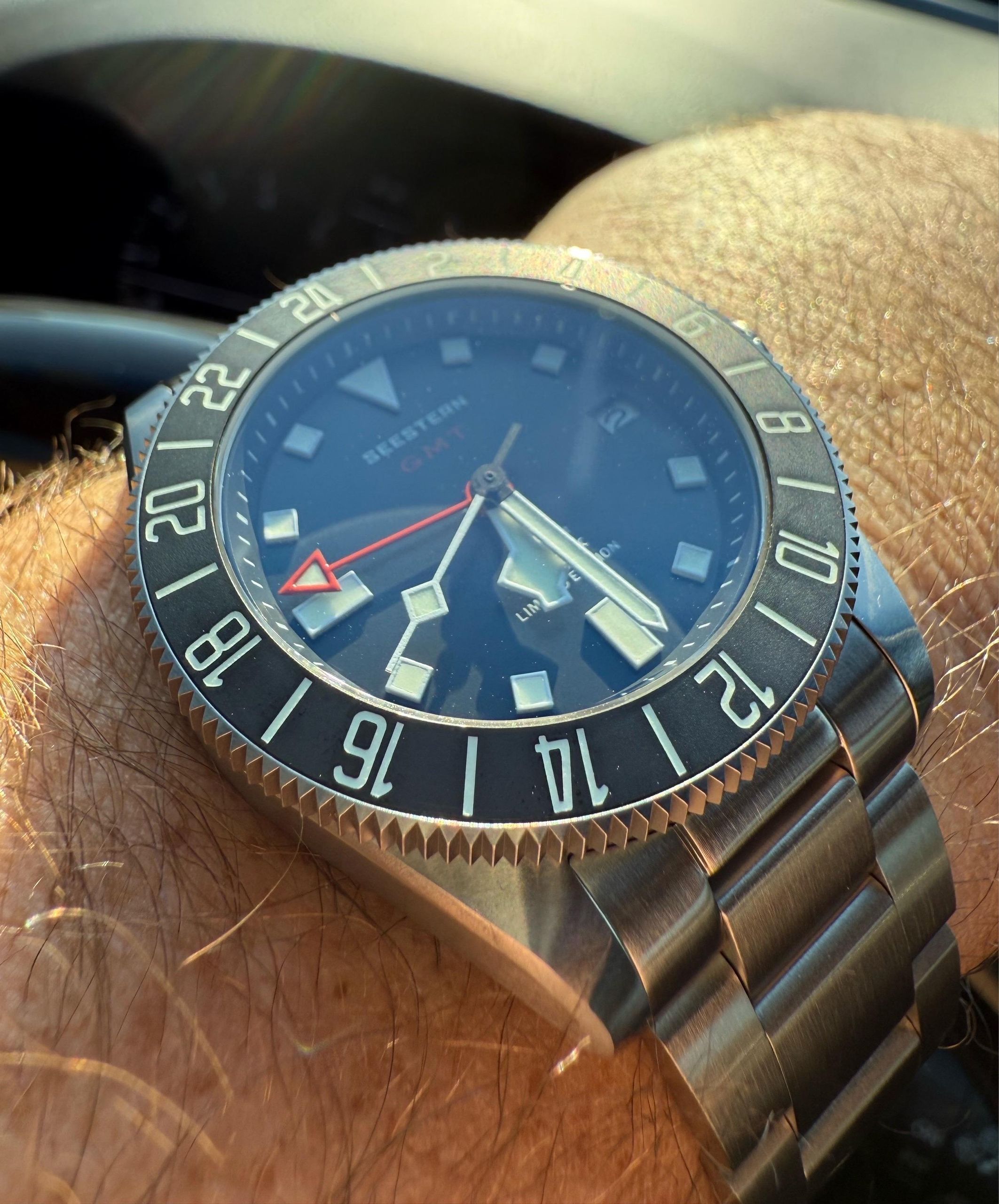An absolute lume monster. Seestern Titanium GMT | WatchCrunch