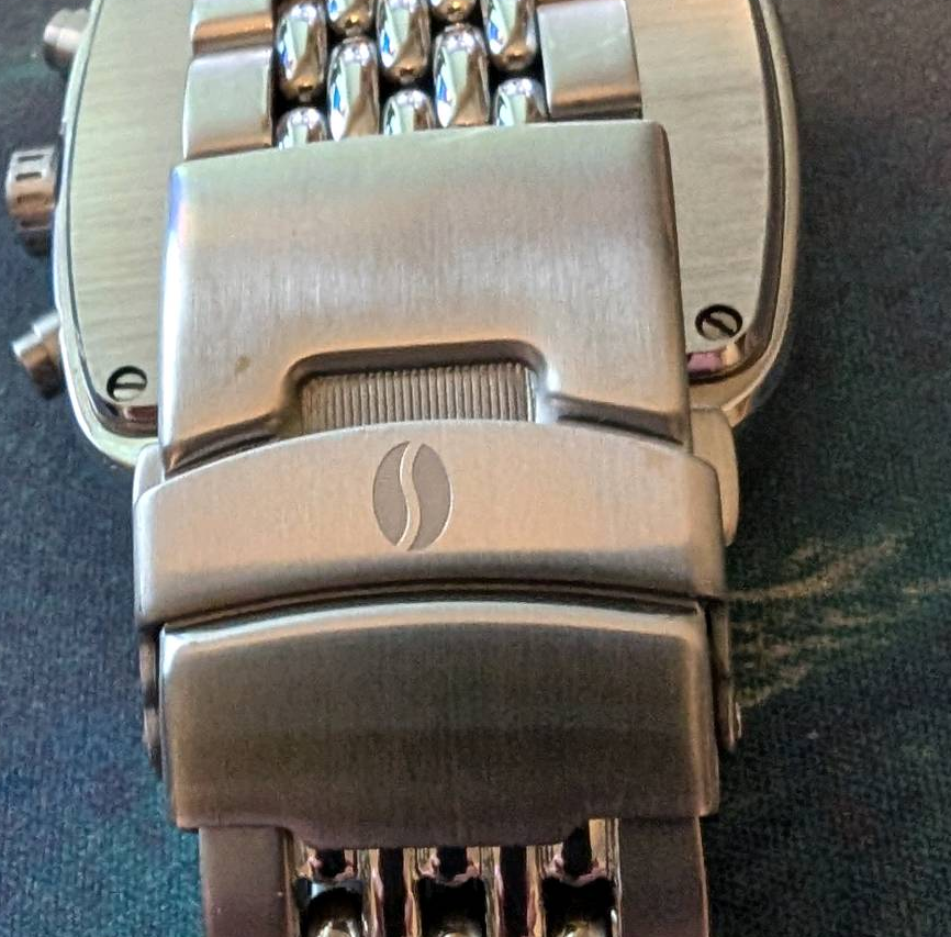 Brew Retrograph Technicolor | WatchCrunch