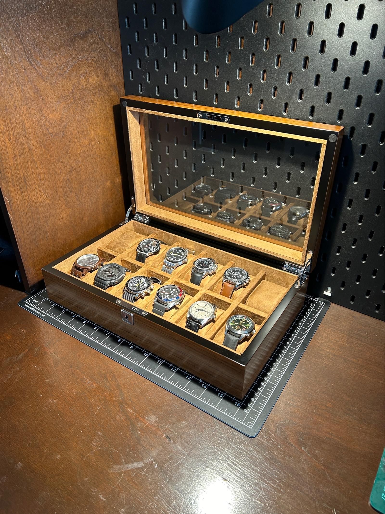 New wood watch box with a lock! 🥳 | WatchCrunch