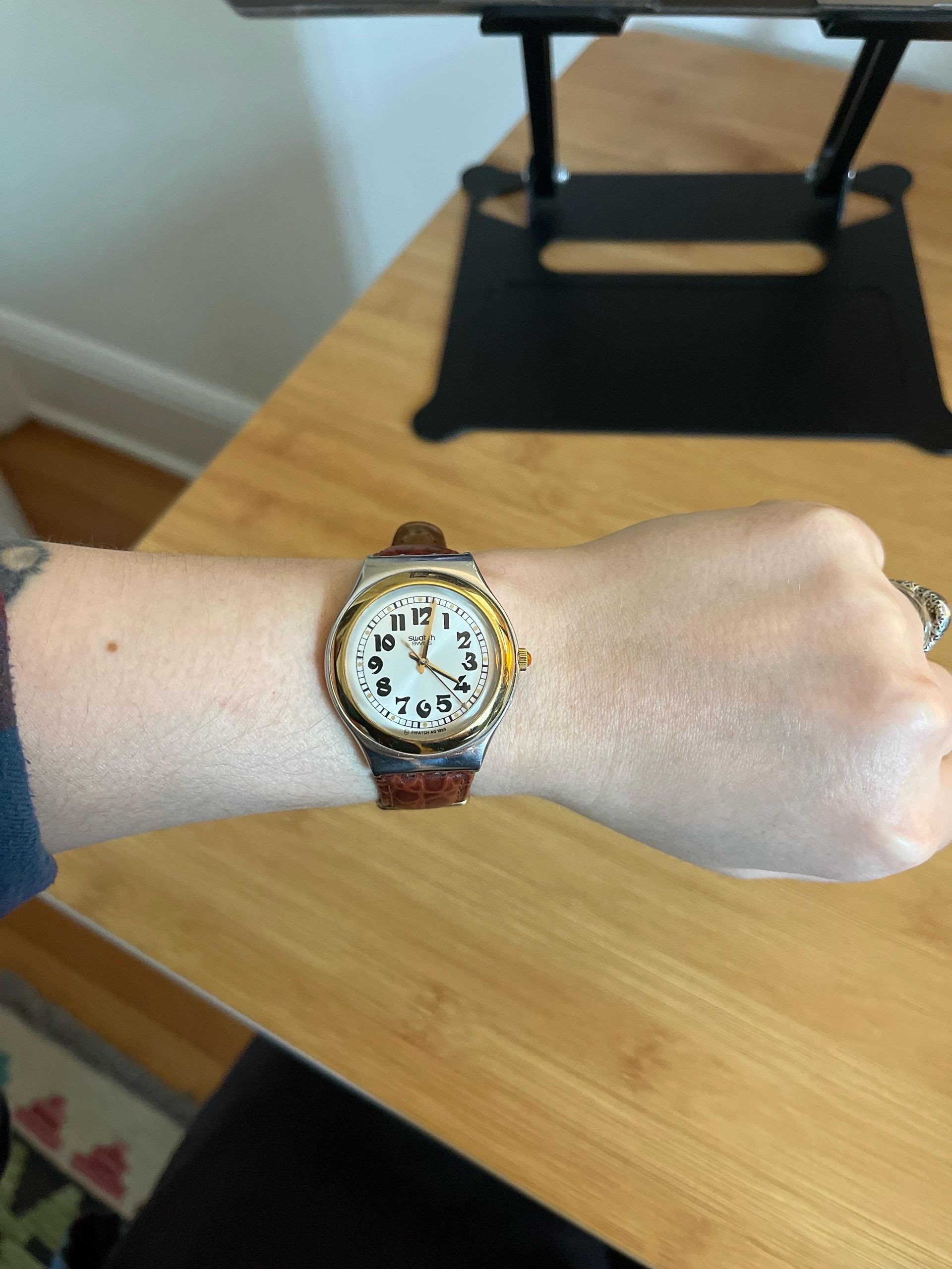 Two tone Swatch | WatchCrunch