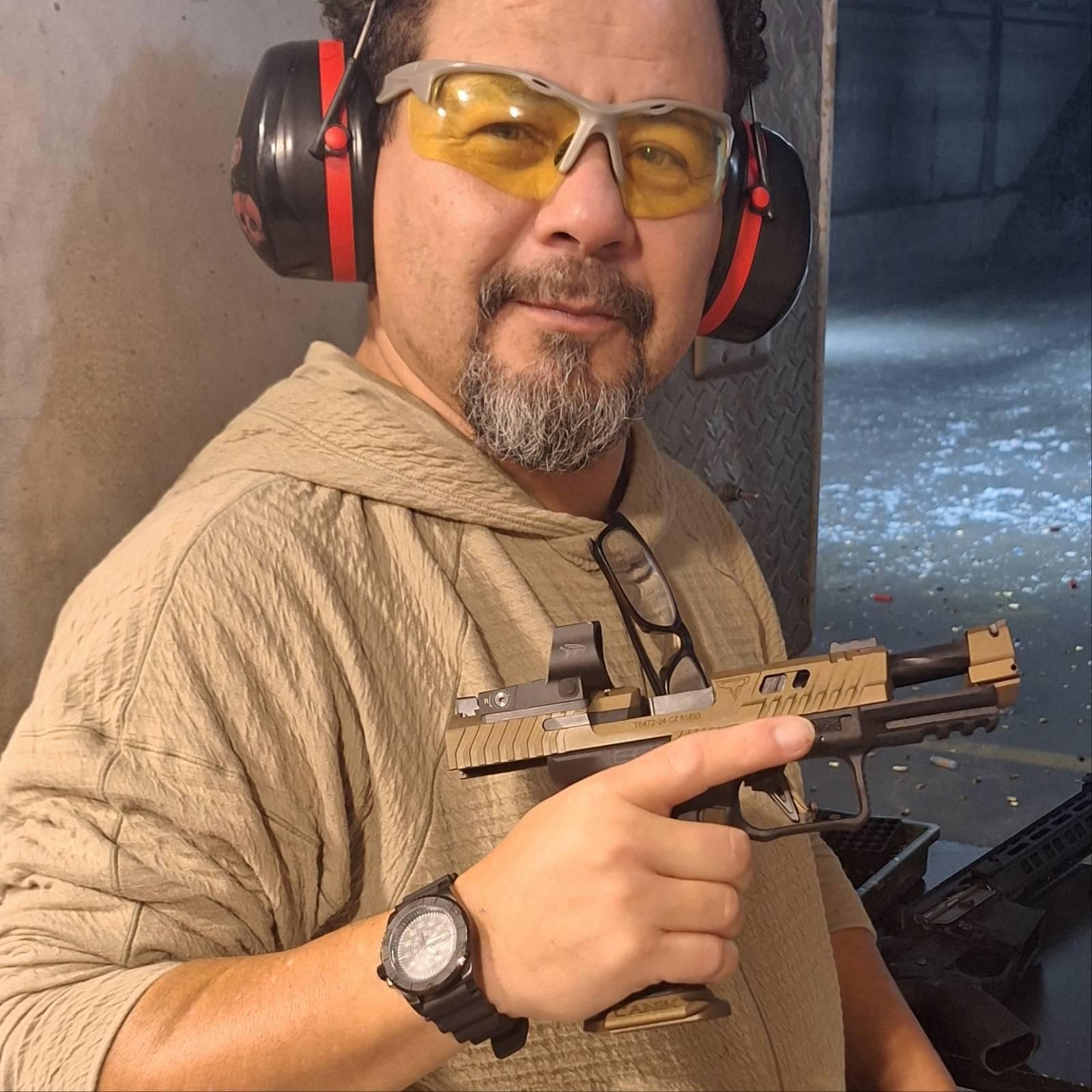 echomikebravo | WatchCrunch