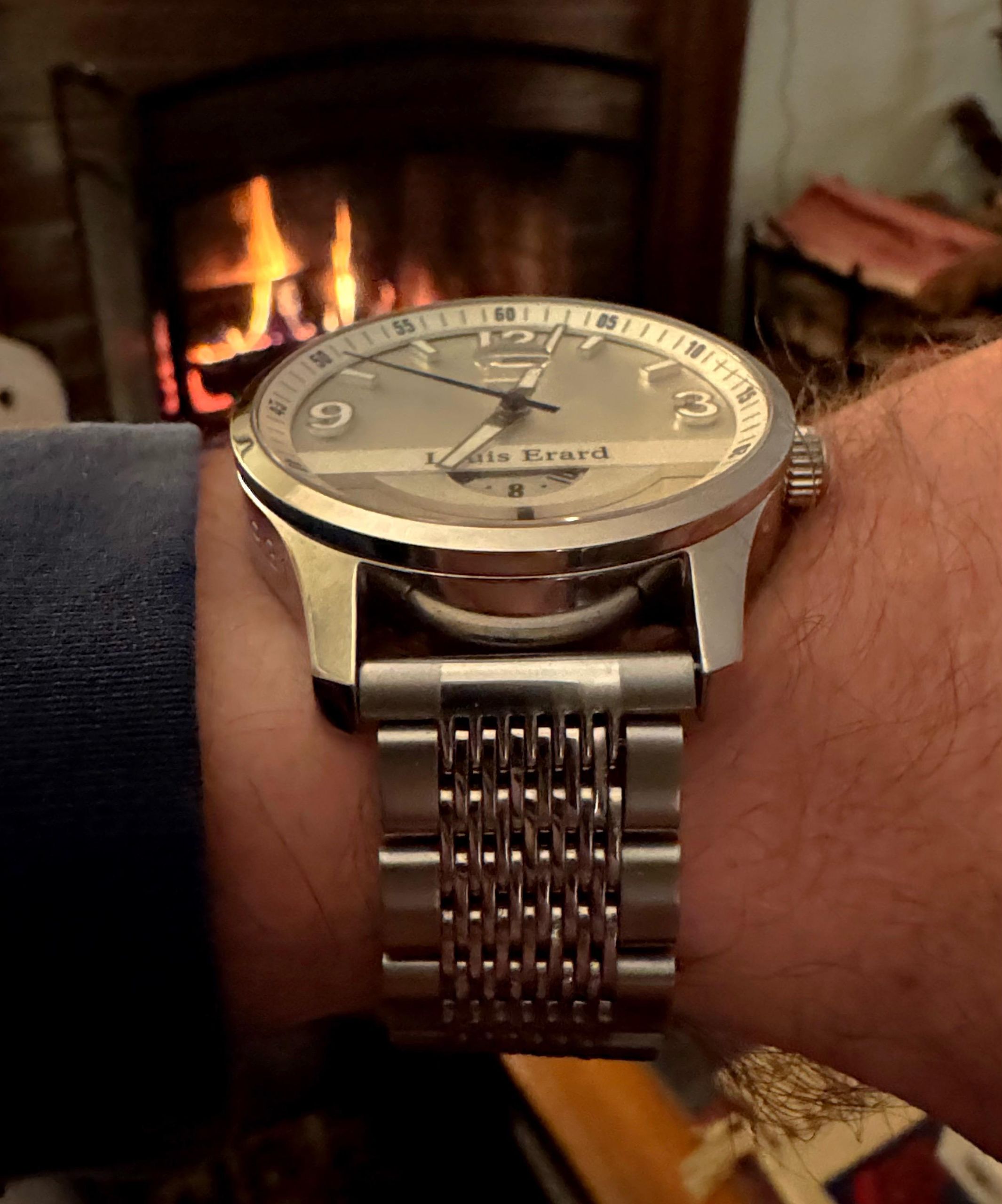 Rarely worn, too big and perfect | WatchCrunch