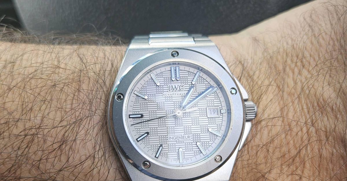 Disappointment, Dissatisfaction just....diss | WatchCrunch