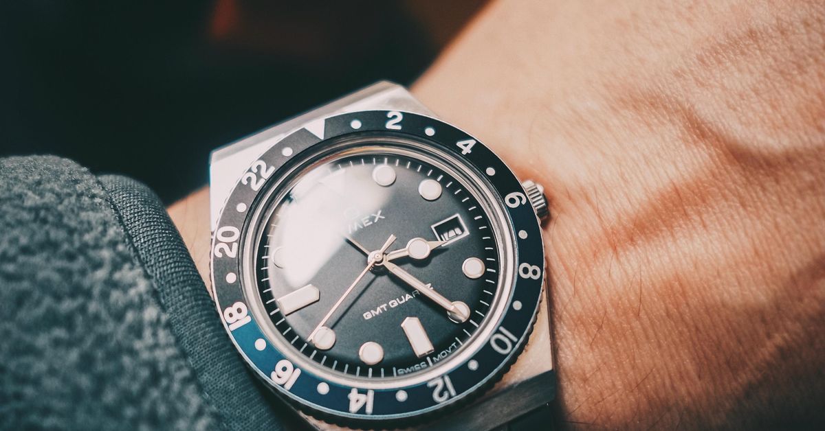 Timex Q GMT “Batman” | WatchCrunch