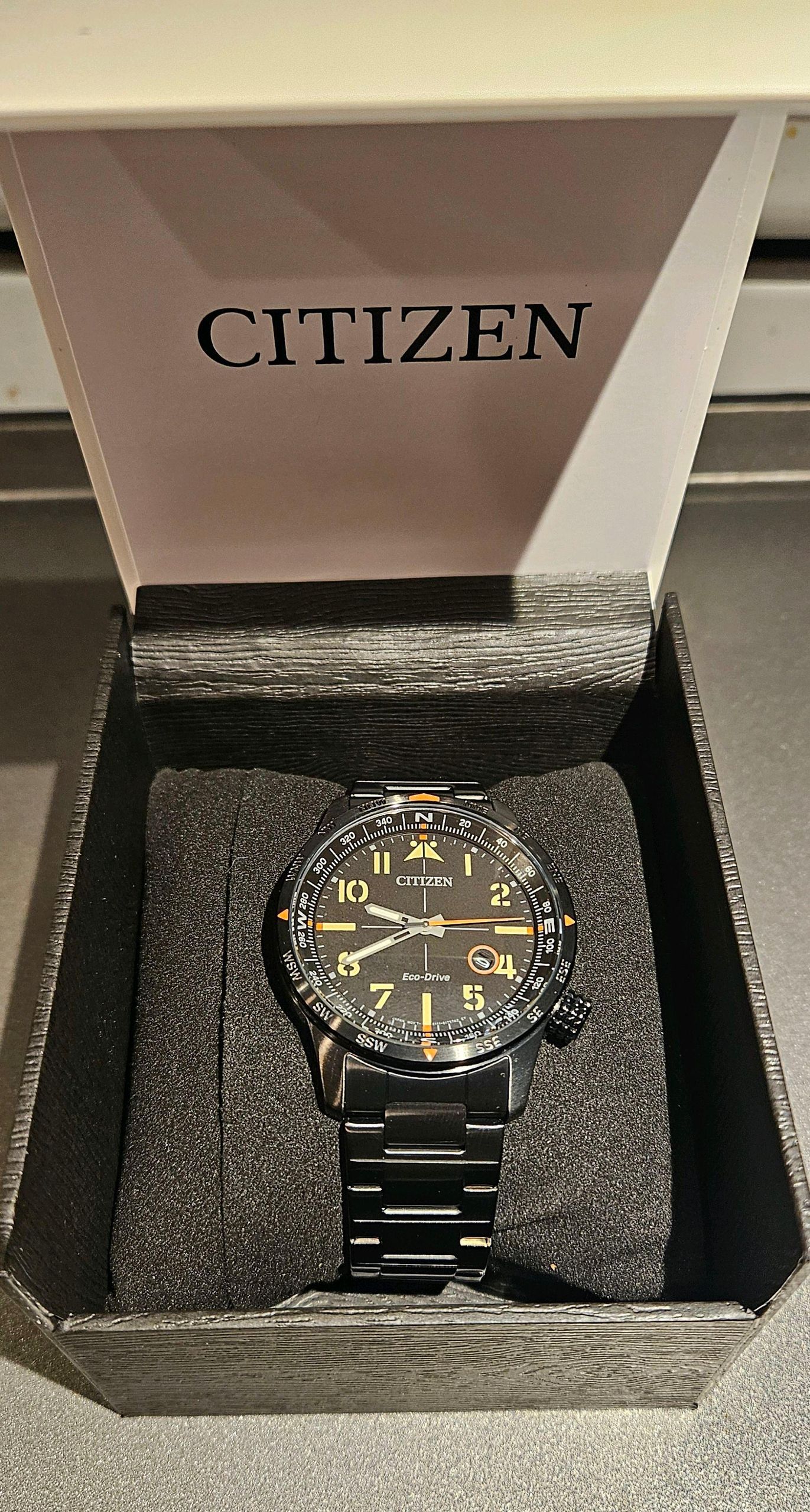 Citizen Weekender Avion BM7555-59E | WatchCrunch