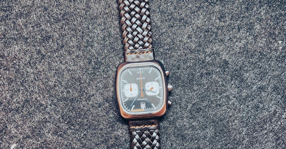 Brew Retrograph | WatchCrunch