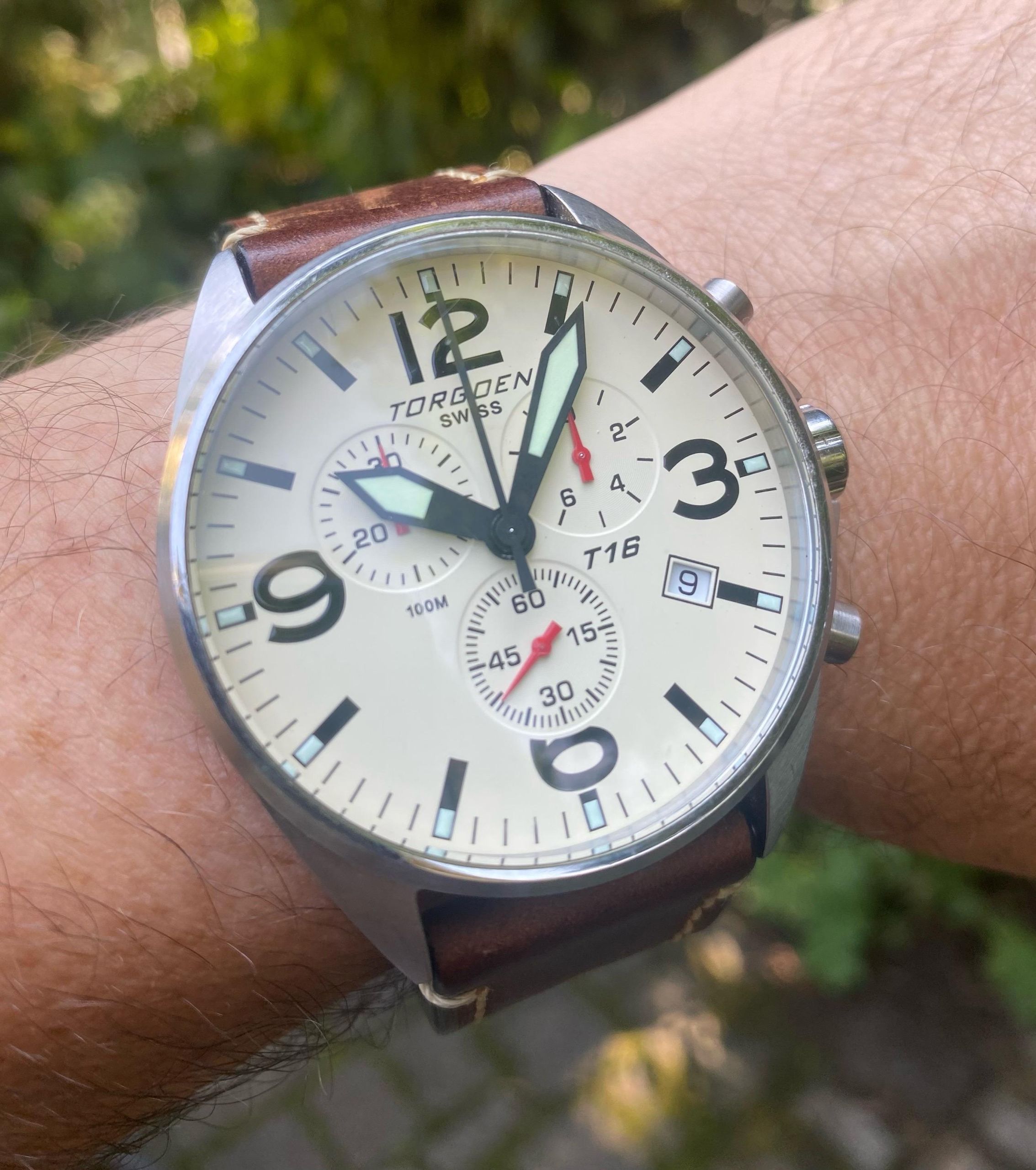 Torgoen T16 Aviator - too big? | WatchCrunch