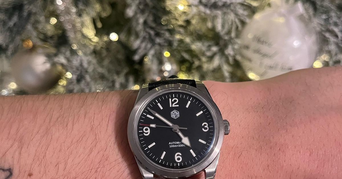 New leather strap on the San Martin & Mrs first Casio 😁 | WatchCrunch
