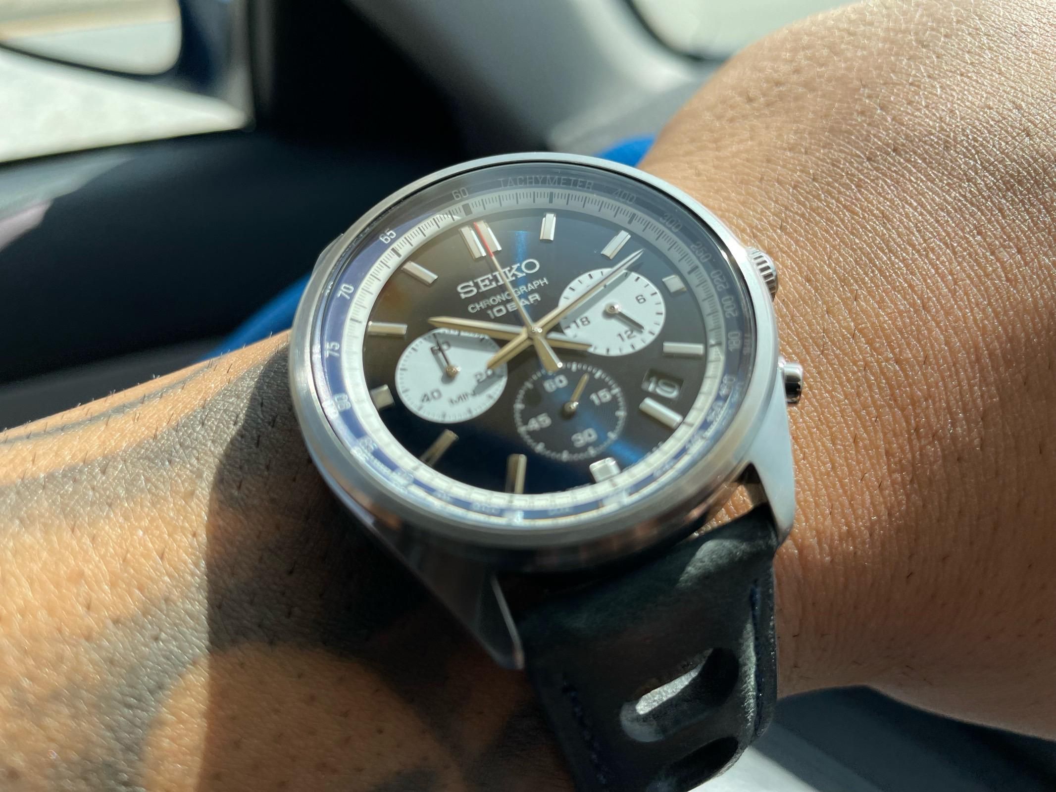 Reverse panda chronograph Seiko SSB427P1 | WatchCrunch