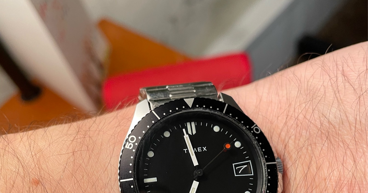 $50 antique store find! Vintage Timex ‘Red Dot’ diver | WatchCrunch