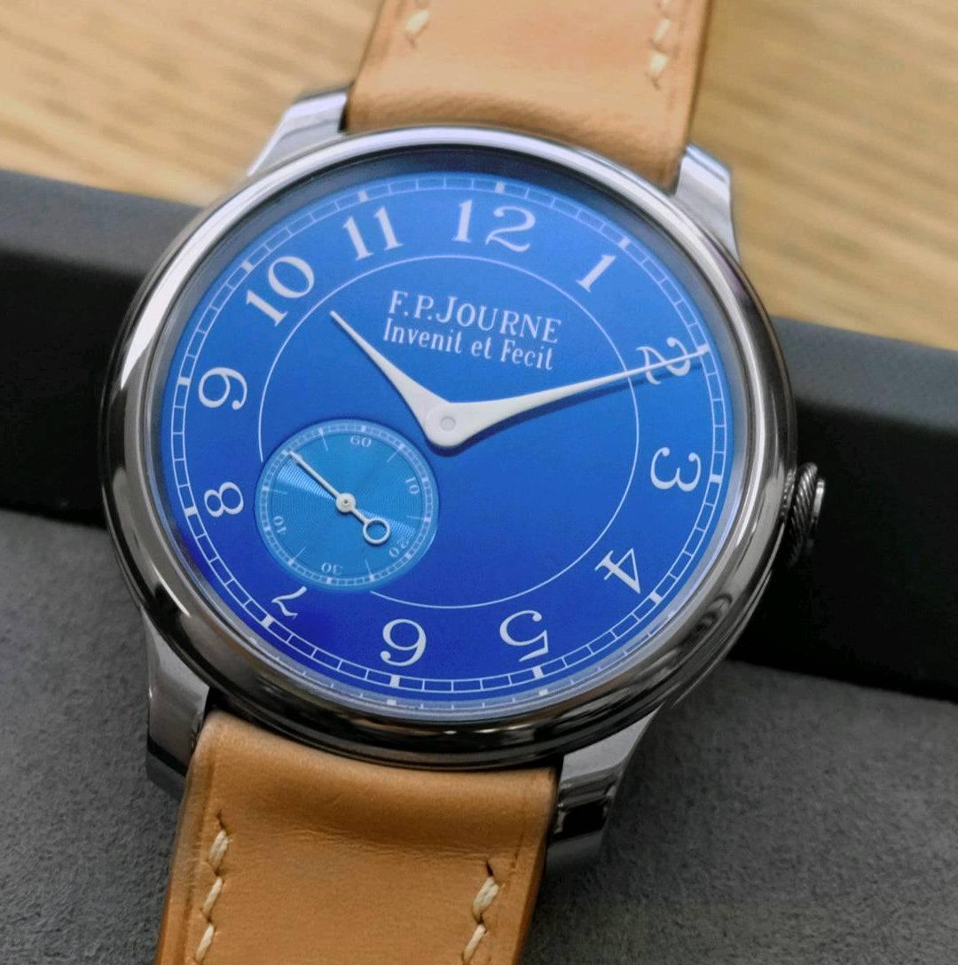 What's your personal favorite watch case material? | WatchCrunch
