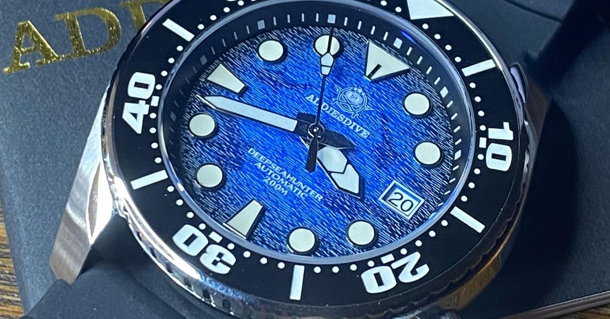 The ADDIESDIVE Deep Sea Hunter Dive Watch Review | WatchCrunch