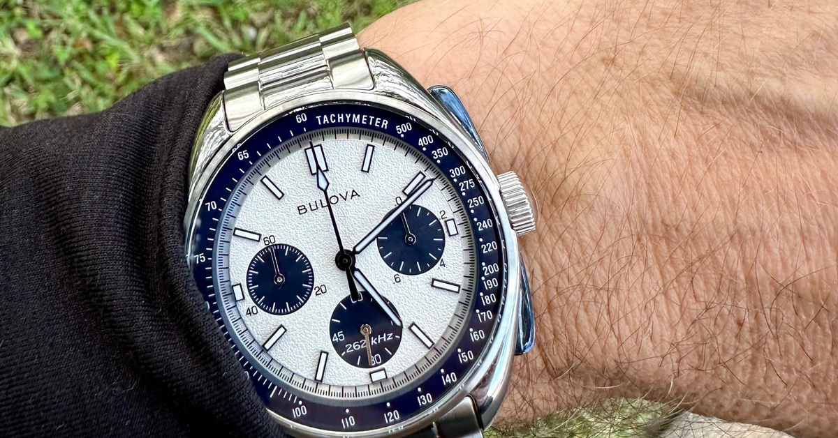 Bowel Movement Timing | WatchCrunch