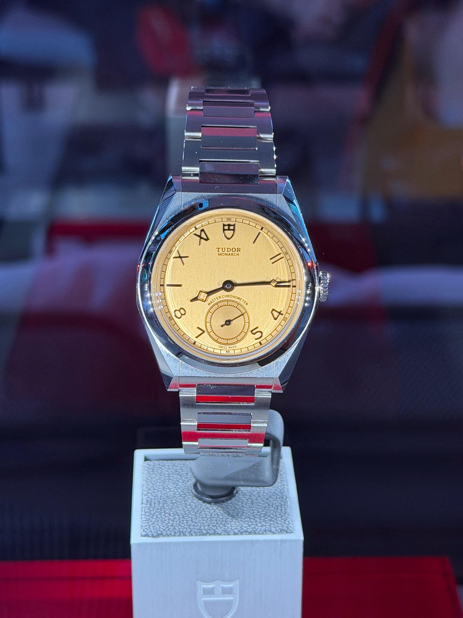Half Roman, half Arabic numerals; yay or nay? | WatchCrunch