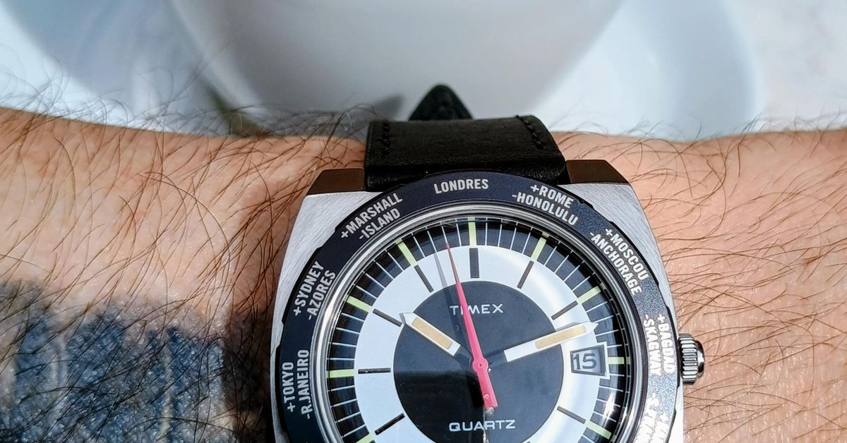 Timex 1972 World Time. Review. | WatchCrunch
