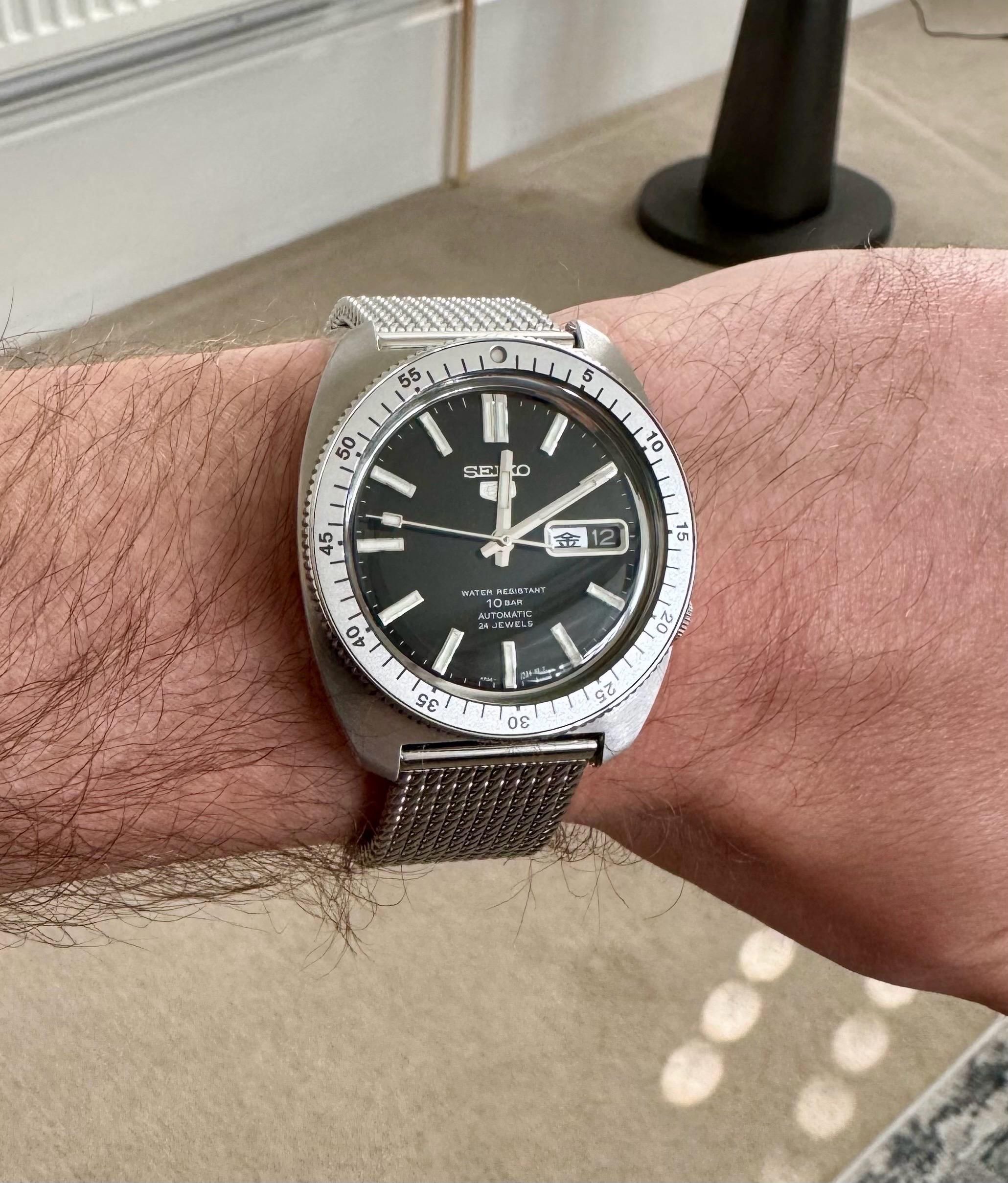 Seiko Gene Krantz Reissue SRPL91K1 on mesh | WatchCrunch
