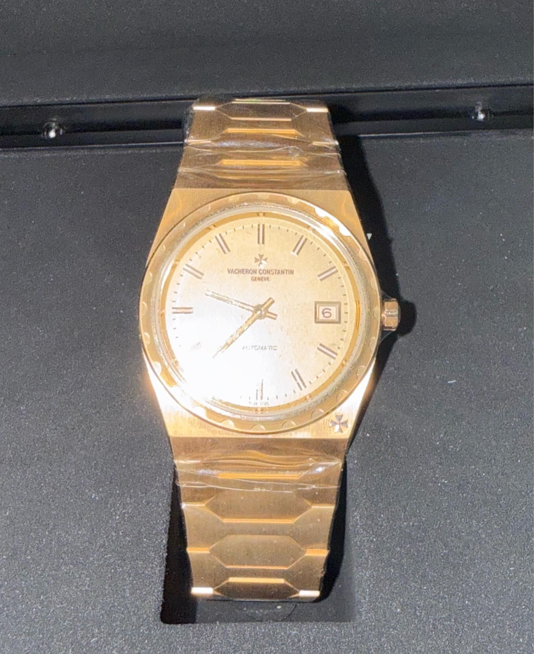 Vacheron Constantin 222 Gold | WatchCrunch