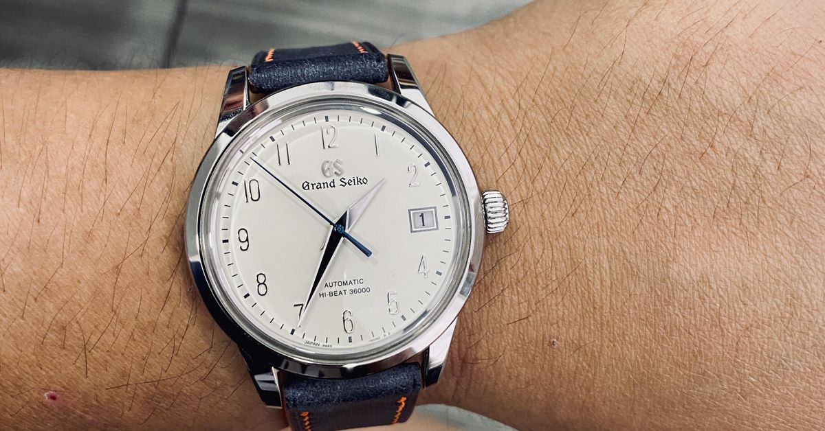 Grand Seiko Elegance SBGH213 - 39.5mm | WatchCrunch