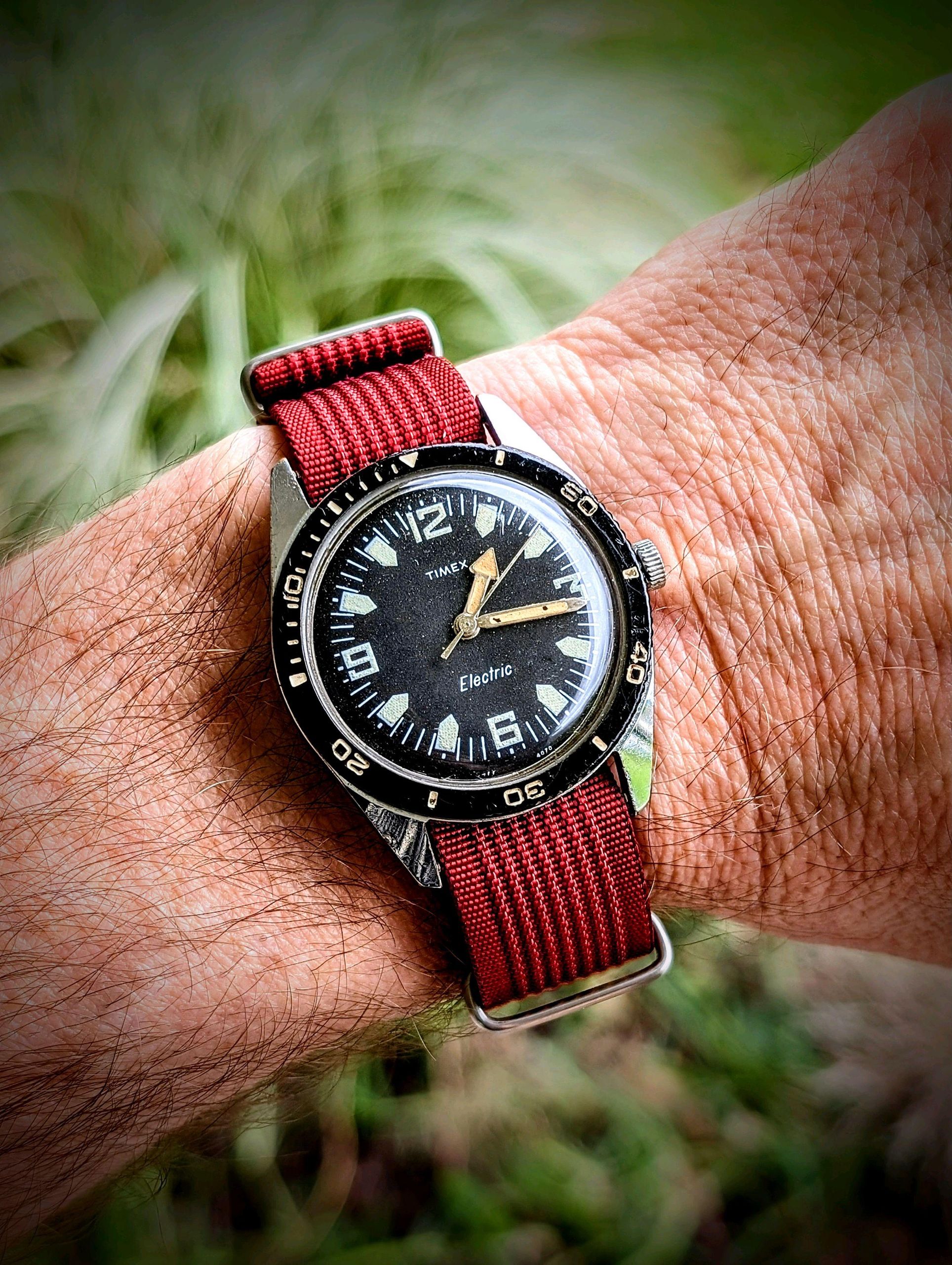 Vintage Timex Electric Skin Divers | WatchCrunch