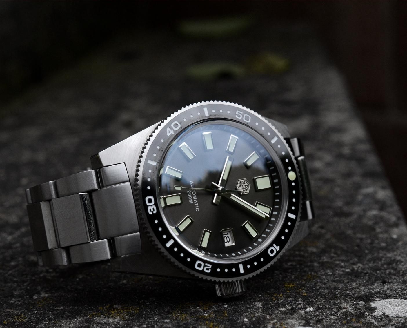 Watches under microscope vol. 6 San Martin SN007 V4 | WatchCrunch