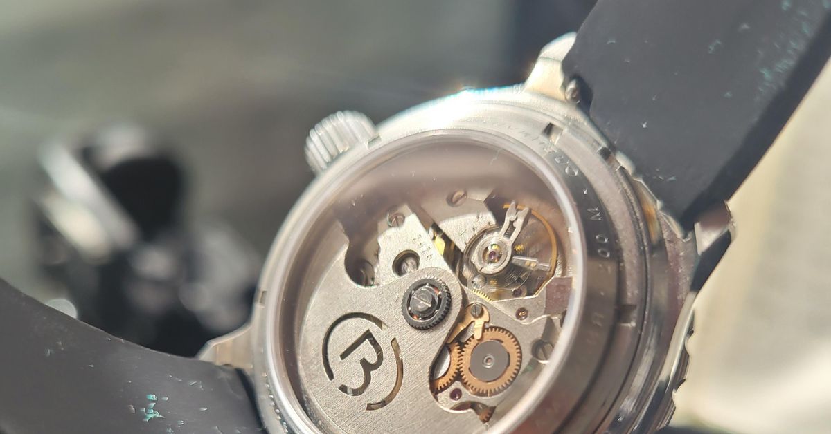 Vostok Amphibia Exhibition Caseback! | WatchCrunch