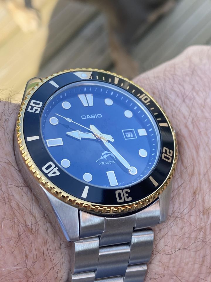 Casio Duro Review - The Dependable Dive Watch | WatchCrunch