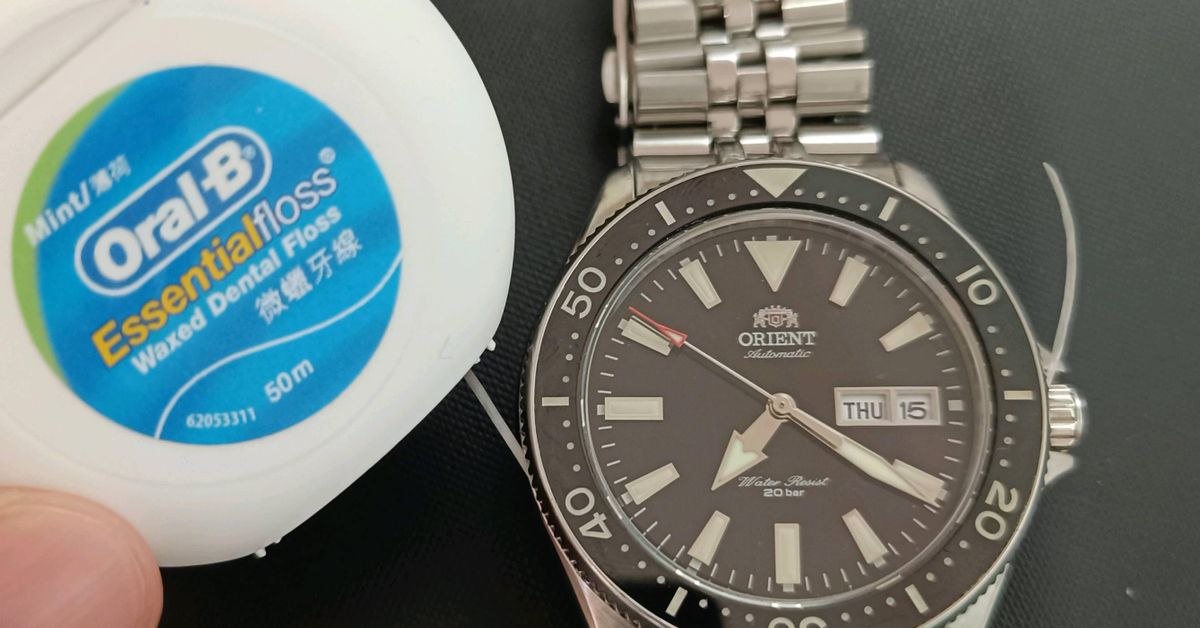 Dental Floss for Fixing Loose / Wobbly Watch Bezel | WatchCrunch