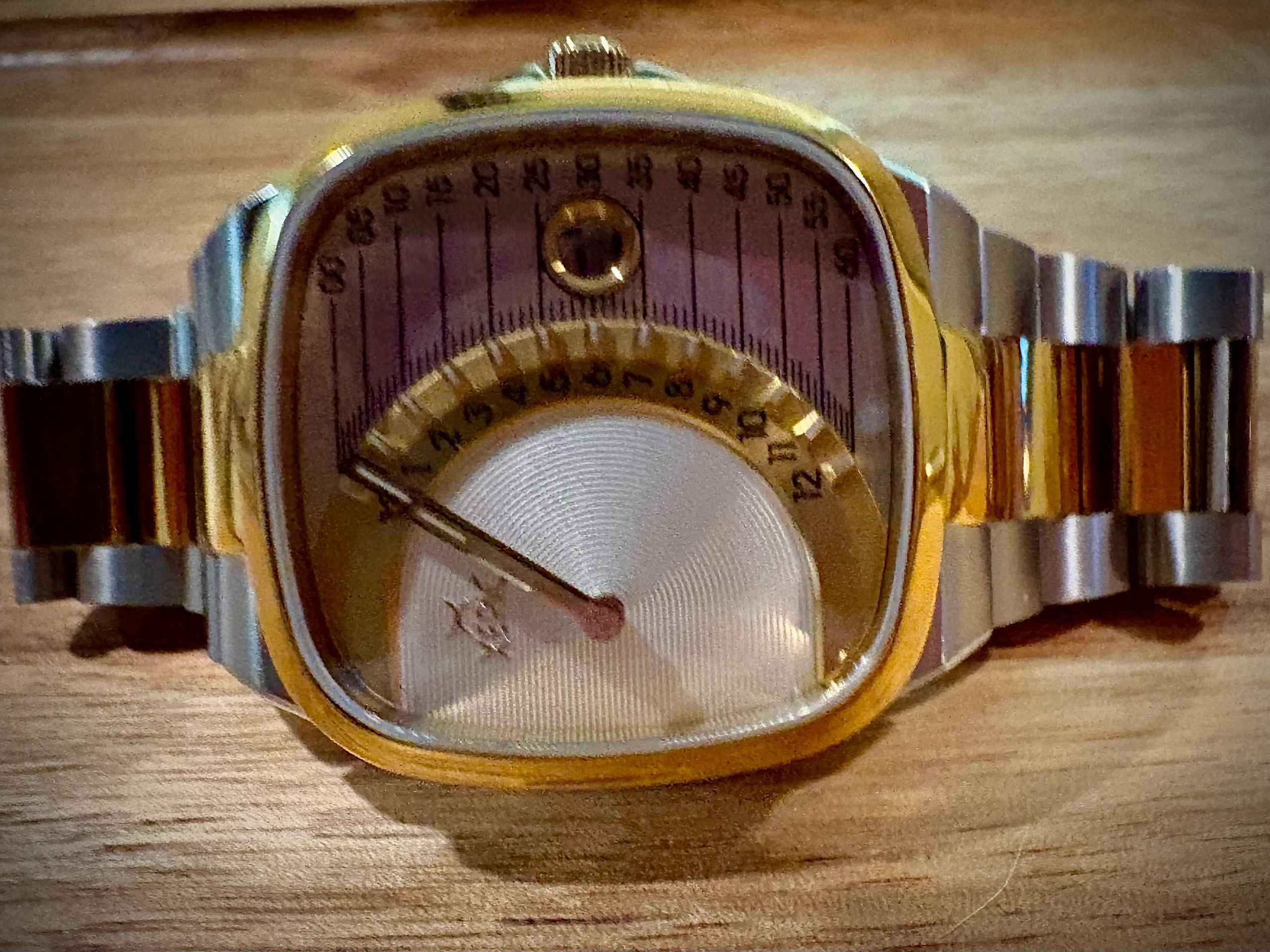 Xeric time flies back double retrograde | WatchCrunch