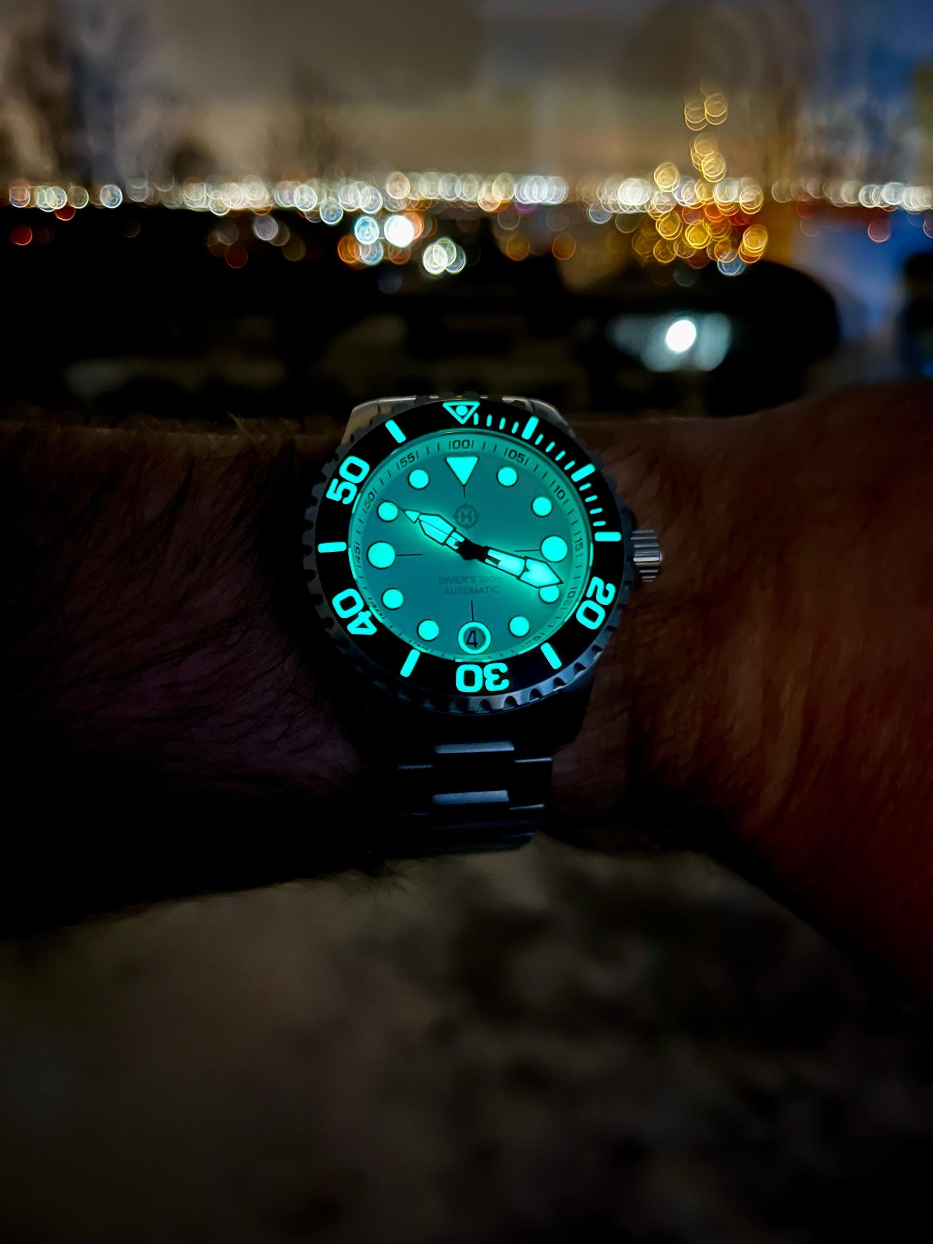 Pre-Owned Helm Komodo For Sale