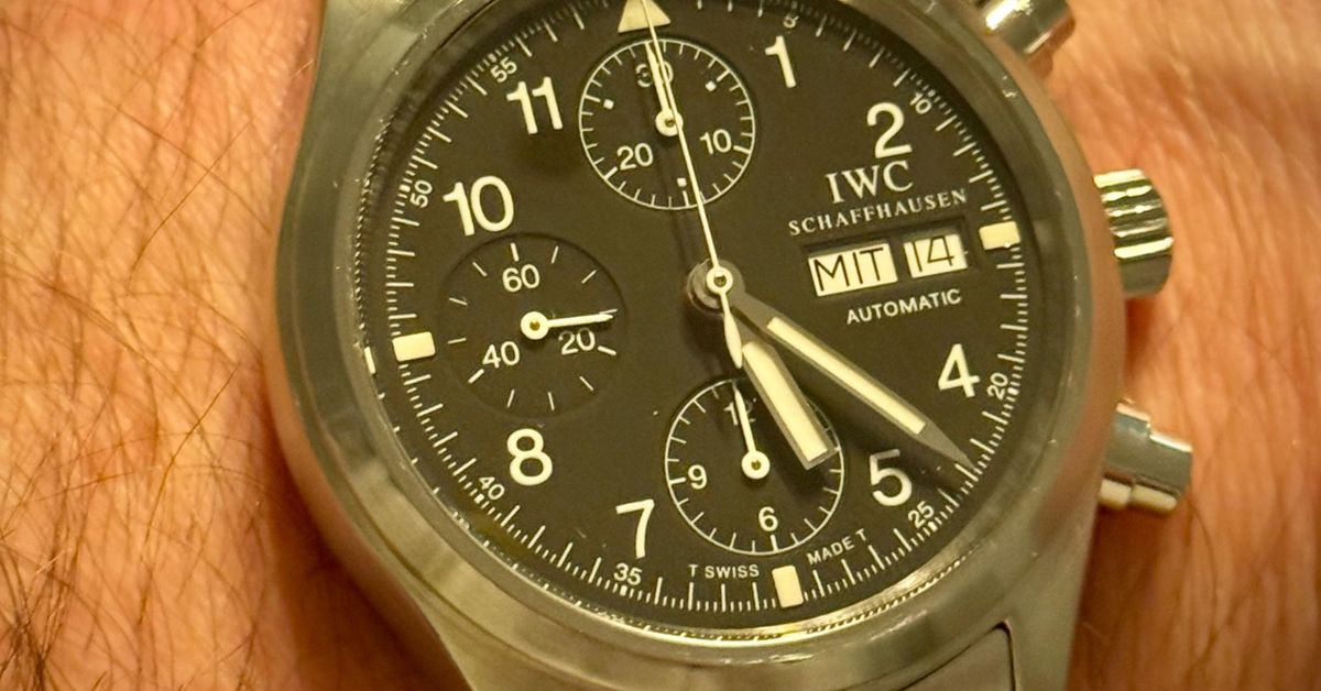 🔔NVWA (New Vintage Watch Alert): 2000 IWC Fliegerchronograph Ref. 3706 ...