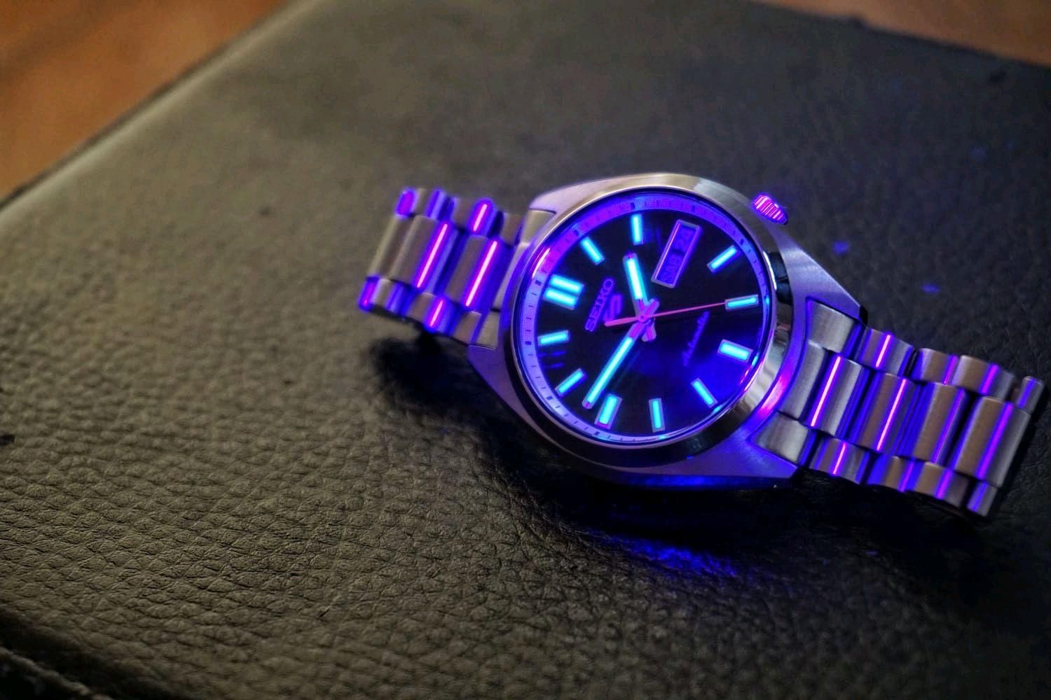 Seiko 5 Sport, SNXS series | WatchCrunch