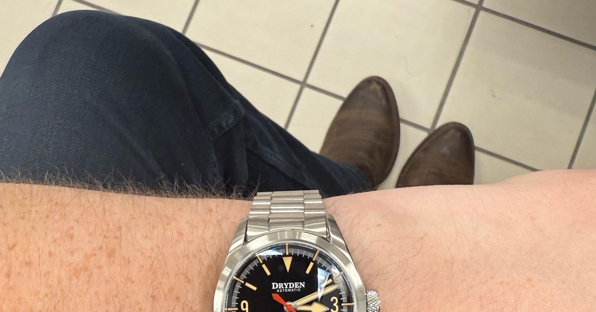 Dryden Heartlander | WatchCrunch