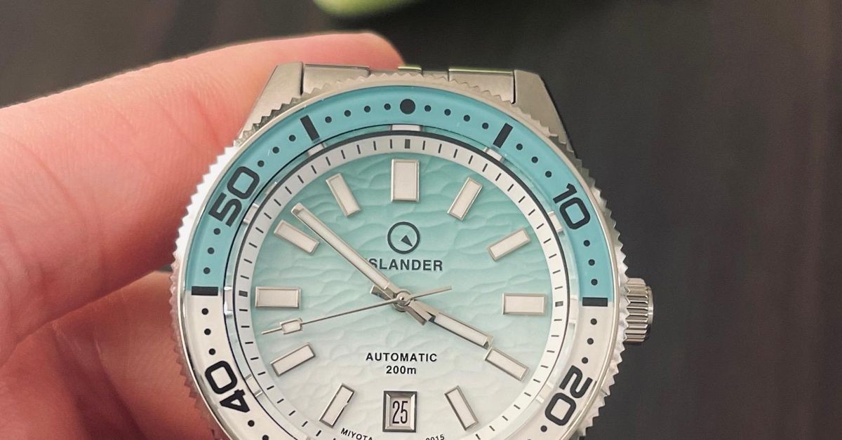 Islander diver came in today - really impressive case and dial ...