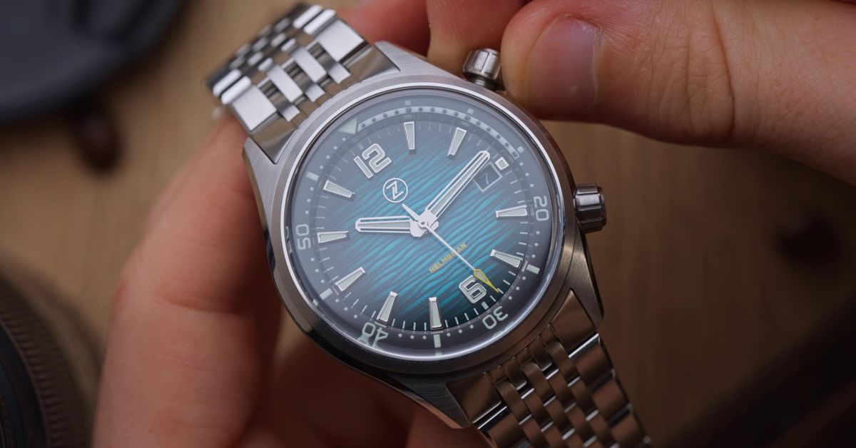 The New Zelos Helmsmann 40mm | WatchCrunch