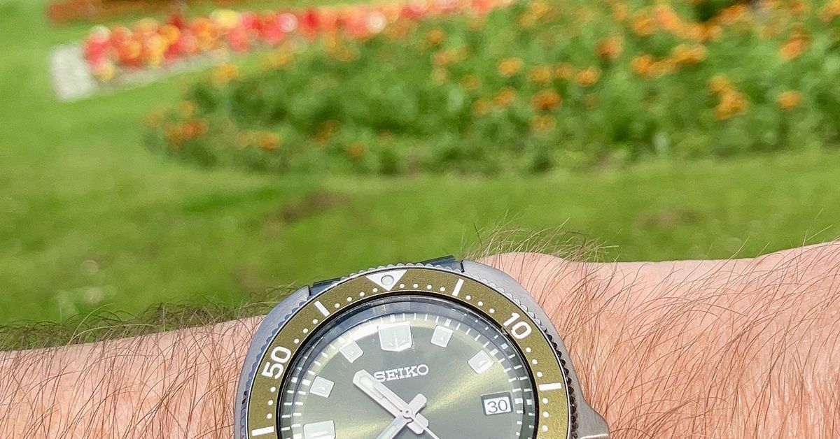 Aaah the Amber nectar 😜 | WatchCrunch