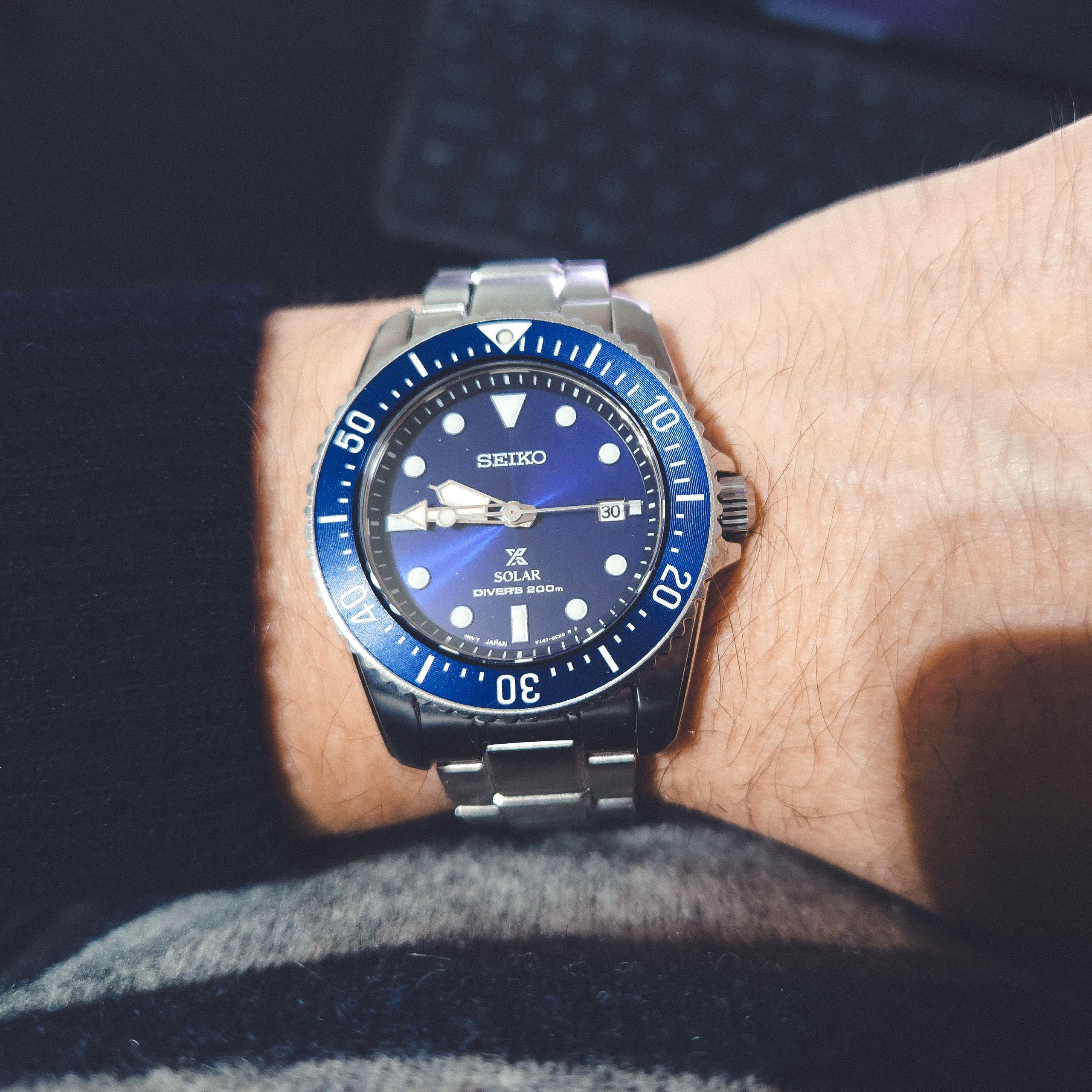 Seiko SNE585P1 | WatchCrunch