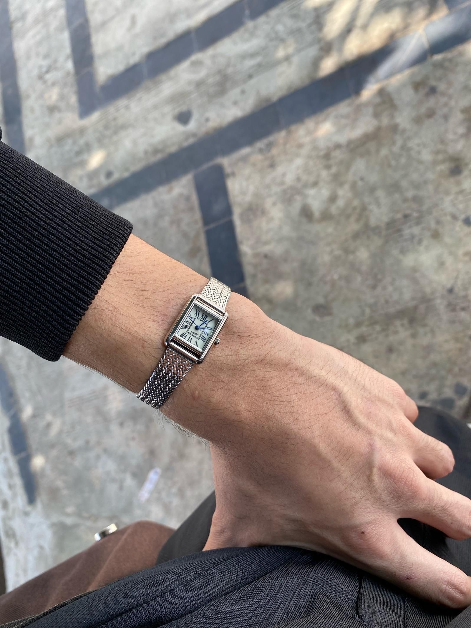 Vida+ Designed reference by ”Cartier Tank” | WatchCrunch