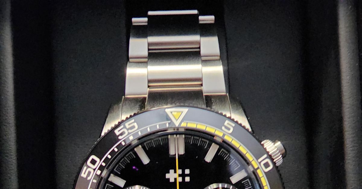 Christopher Ward C60 Chronograph | WatchCrunch