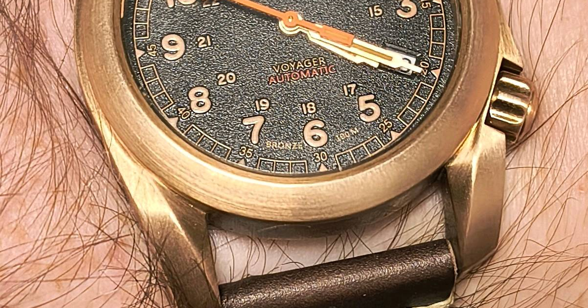 Boderry Voyager Bronze | WatchCrunch