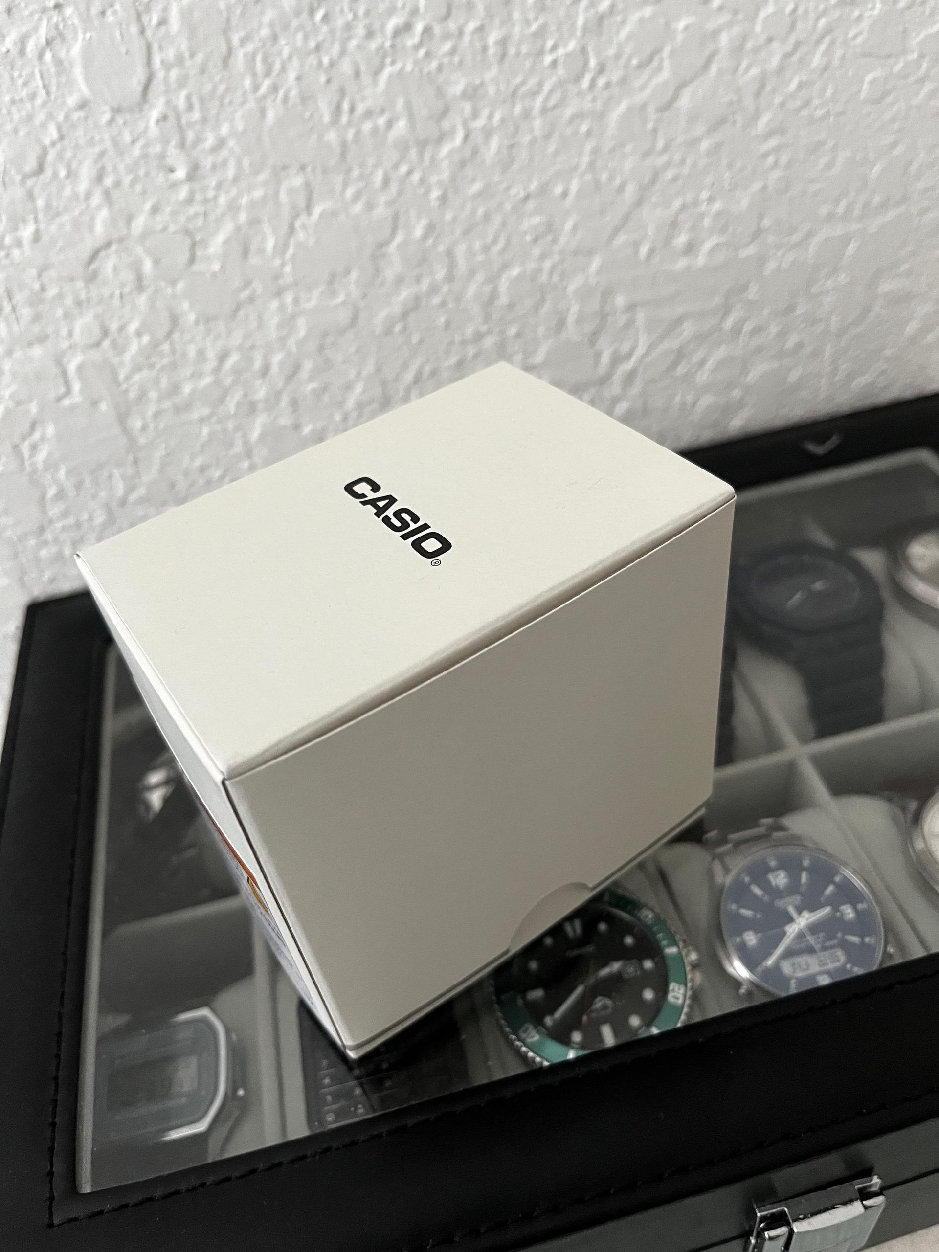 Casio AQ 240 Vintage Analog Digital | WatchCrunch