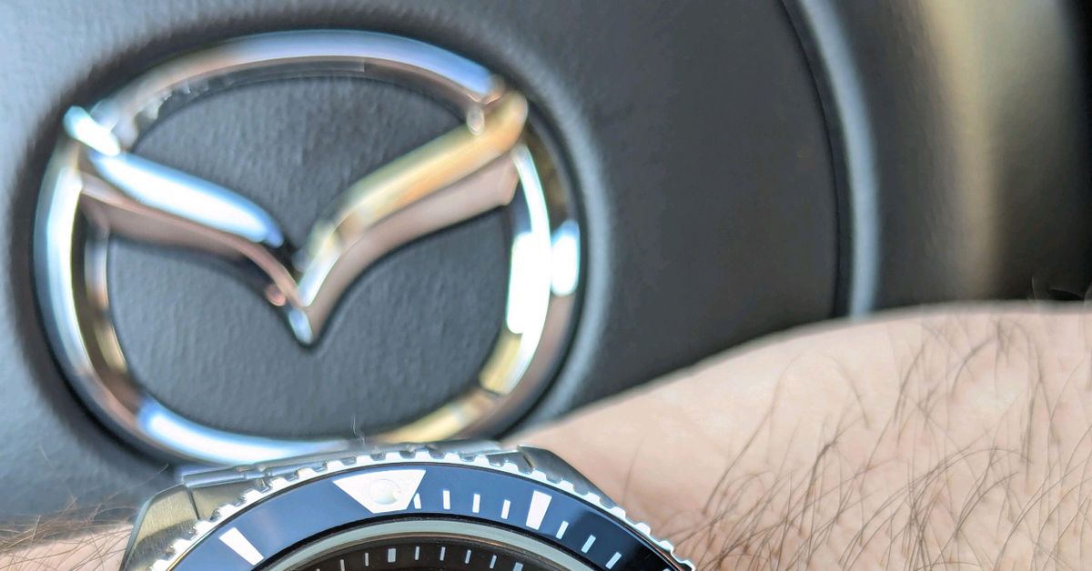 NWA Casio Duro - Batman | WatchCrunch