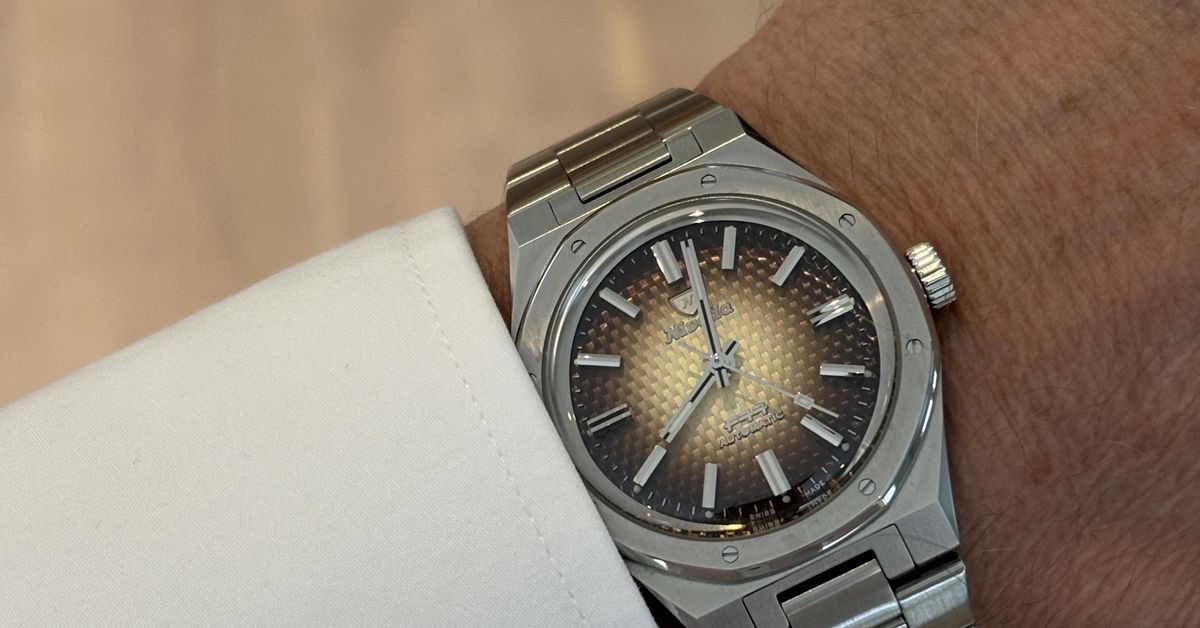 F77 Nivada - Brown Smoked Dial | WatchCrunch