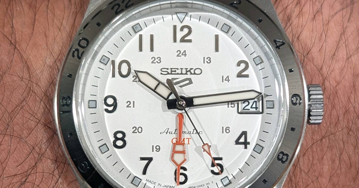 Seiko 5 Sports SBSC009 | WatchCrunch