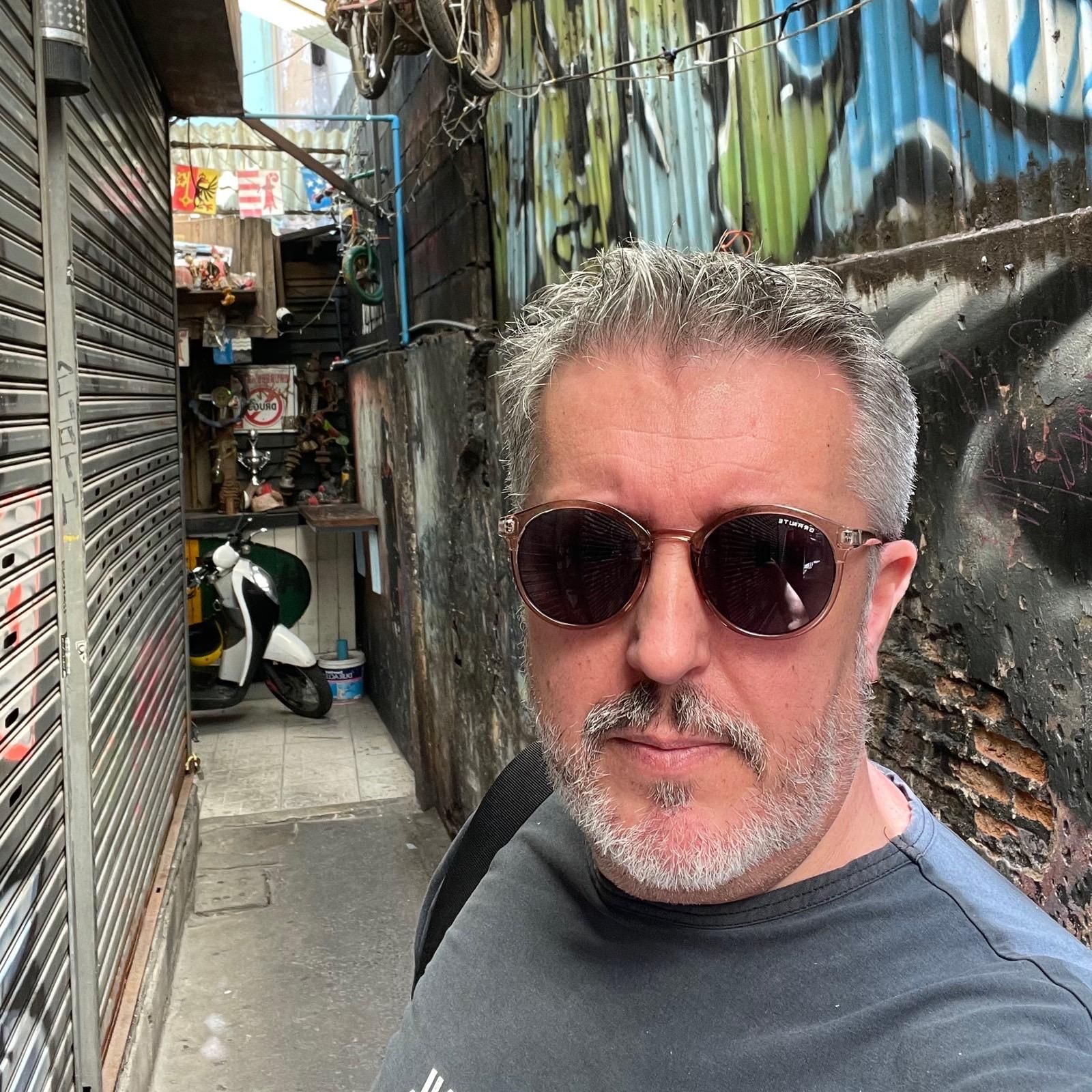 mrwhite | WatchCrunch