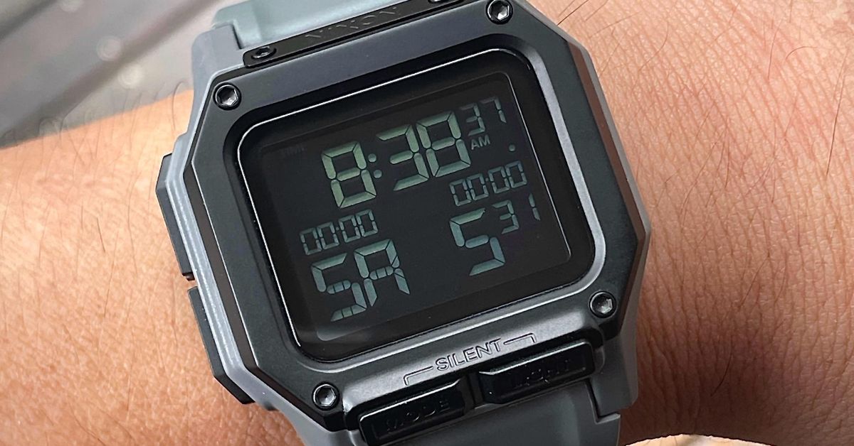 Nixon Regulus | WatchCrunch